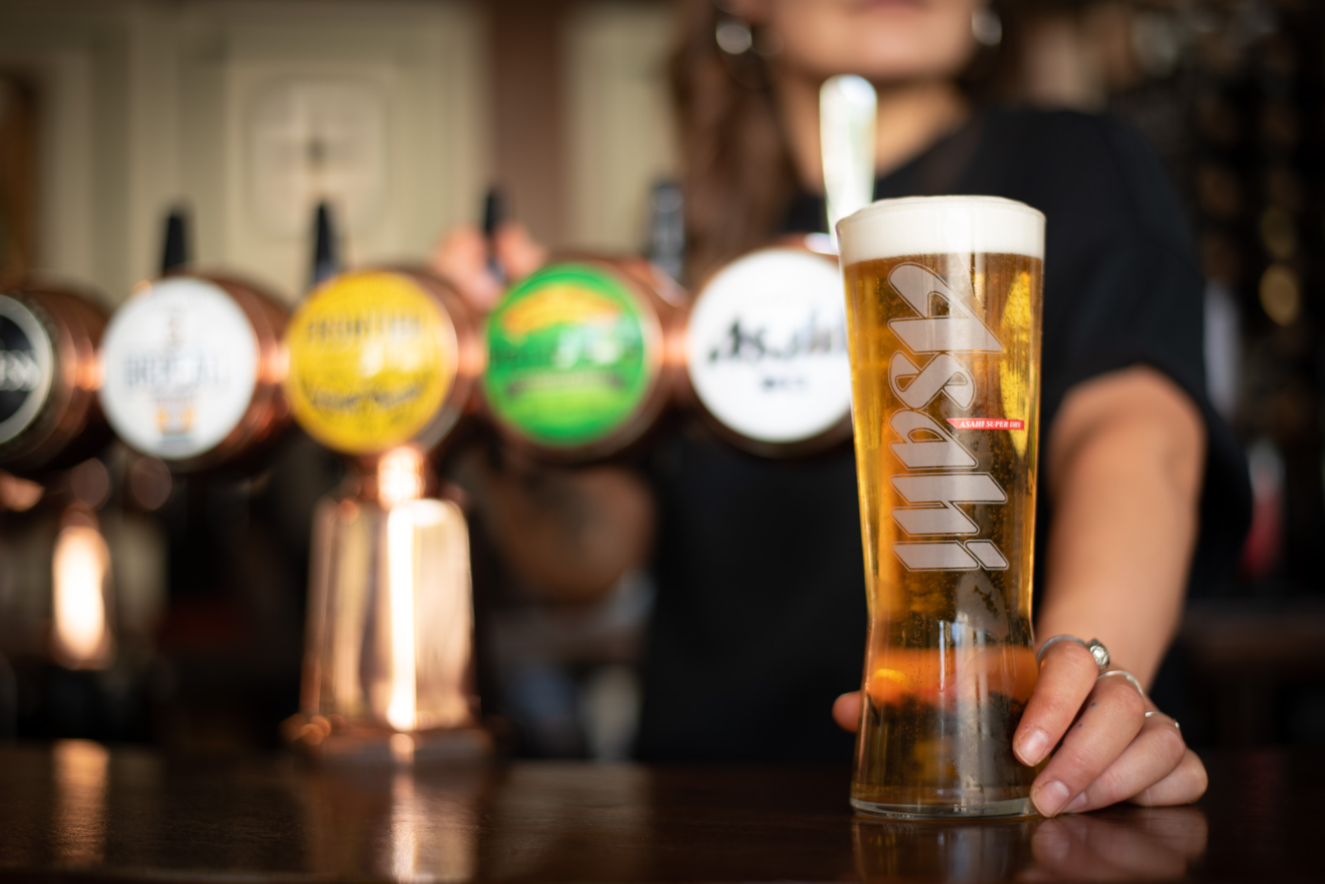 The Crown - Drink at The Crown Pub & Restaurant, Islington